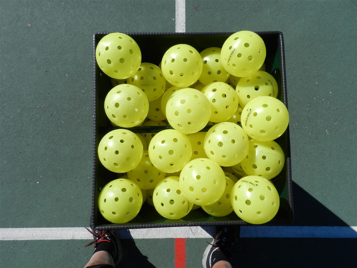 SIMON2 Pickleball Throwing Machine. Lifetime throw wheel warranty ...